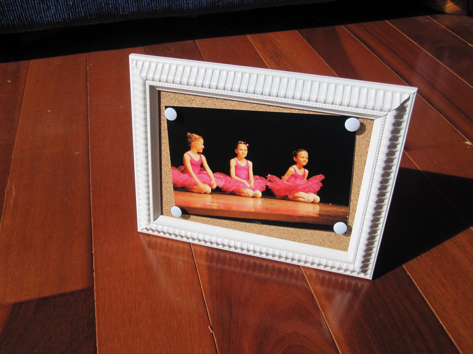 How to: Pin board frame - Crafted