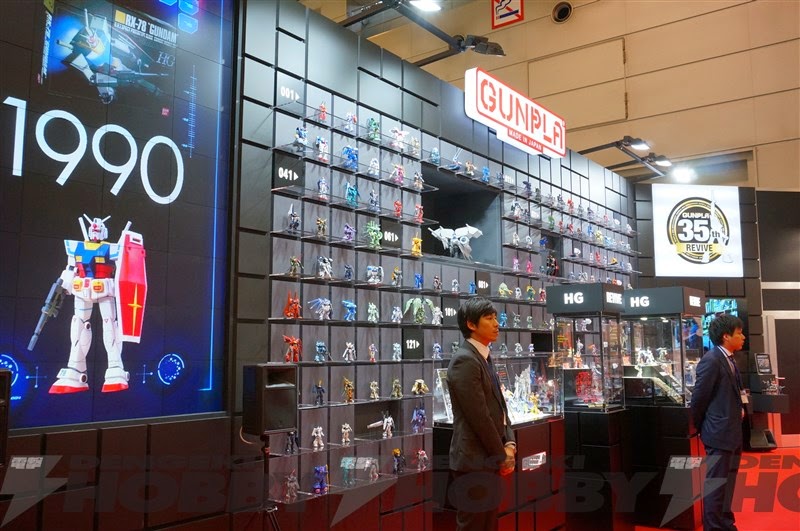 GUNDAM GUY: GUNPLA: Wall of High Grade 1/144 Gunpla - On Display ...