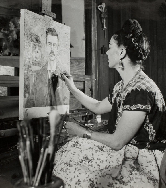 Black and Lashes: Pretty Things: Frieda.