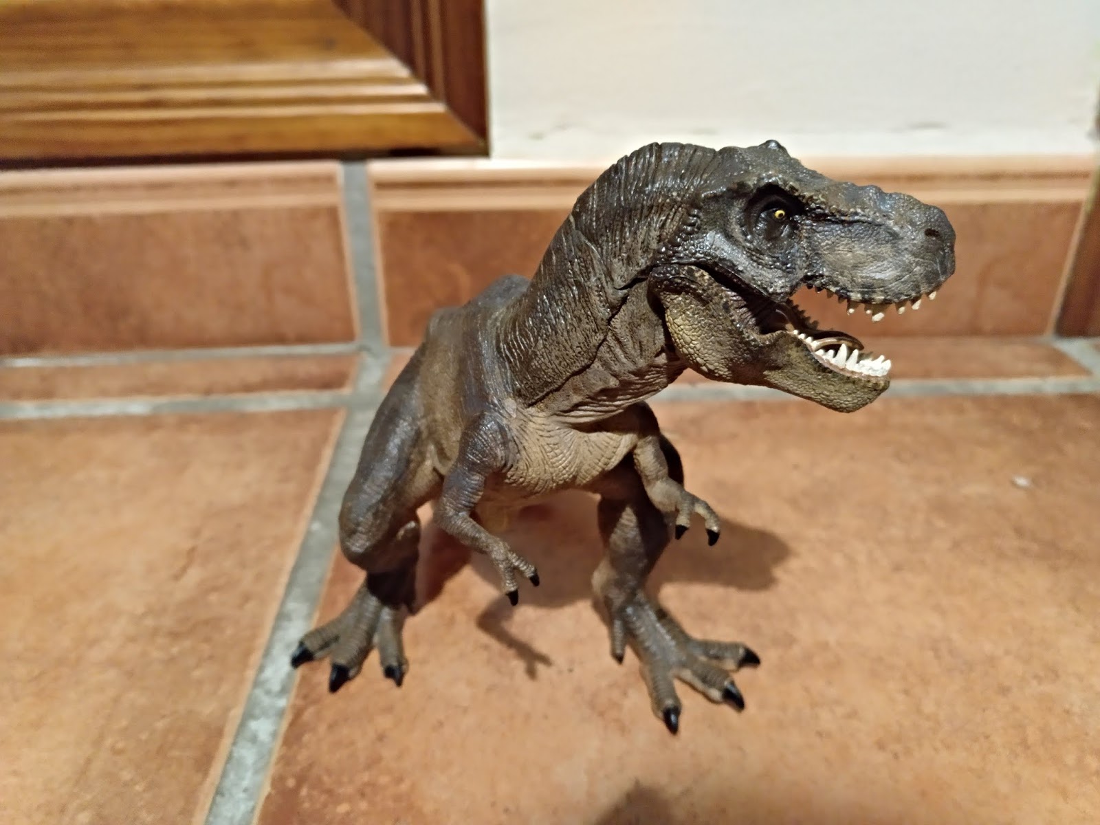 El Blog de Bahia: Repaint: Tyrannosaurus Rex "Rexy"/"Roberta" Jurassic ...