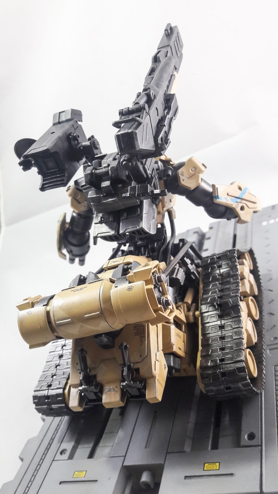 Custom Build: HG 1/144 Guntank Max. Offenbarrer