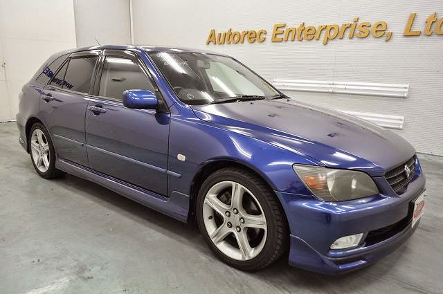 19524A5N6 2001 TOYOTA ALTEZZA GITA AS300 for Uganda to Mombasa|Japanese ...