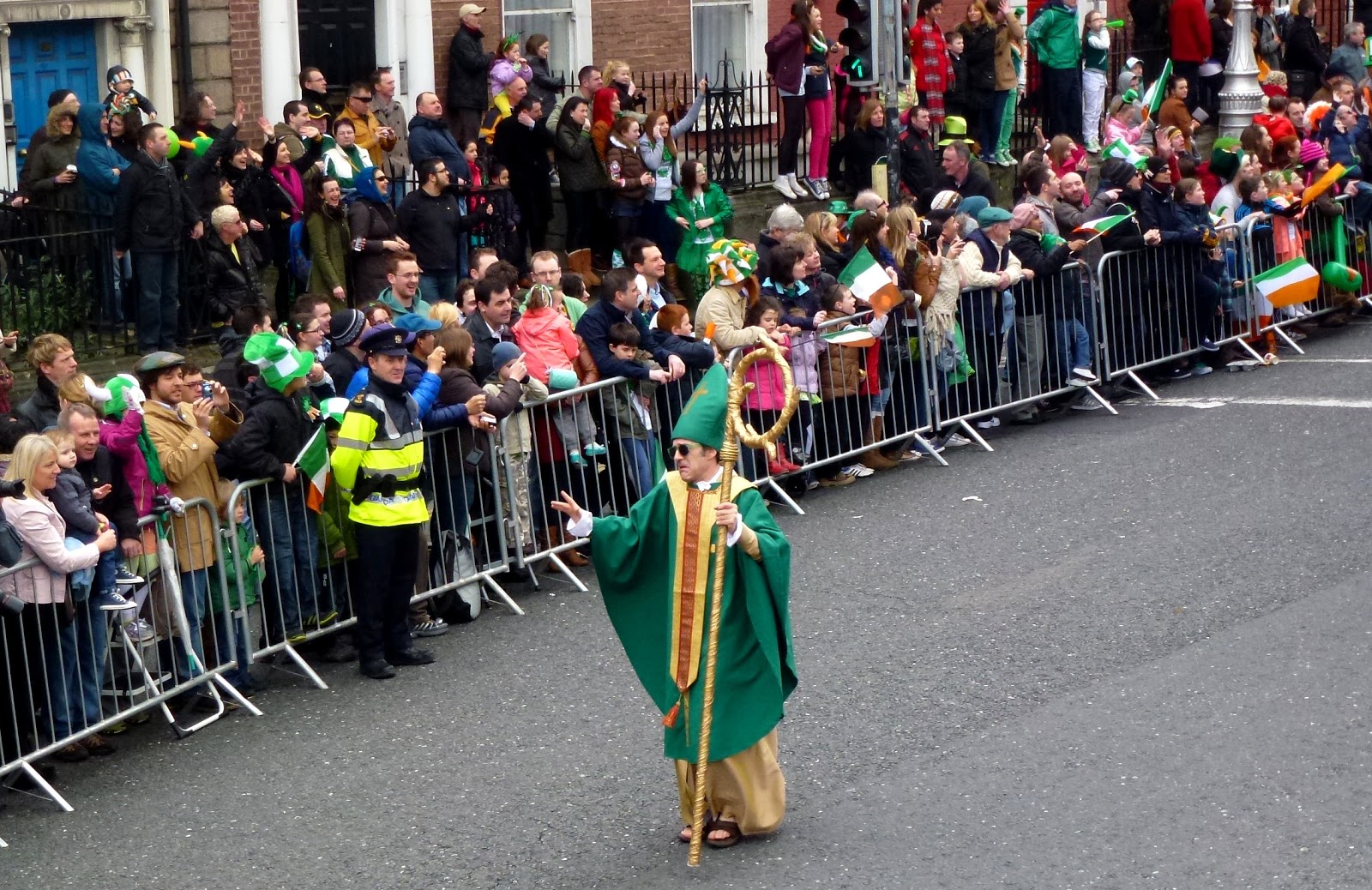 Paddy's Wagon: Get Yourself to Dublin for St Paddy's Day!