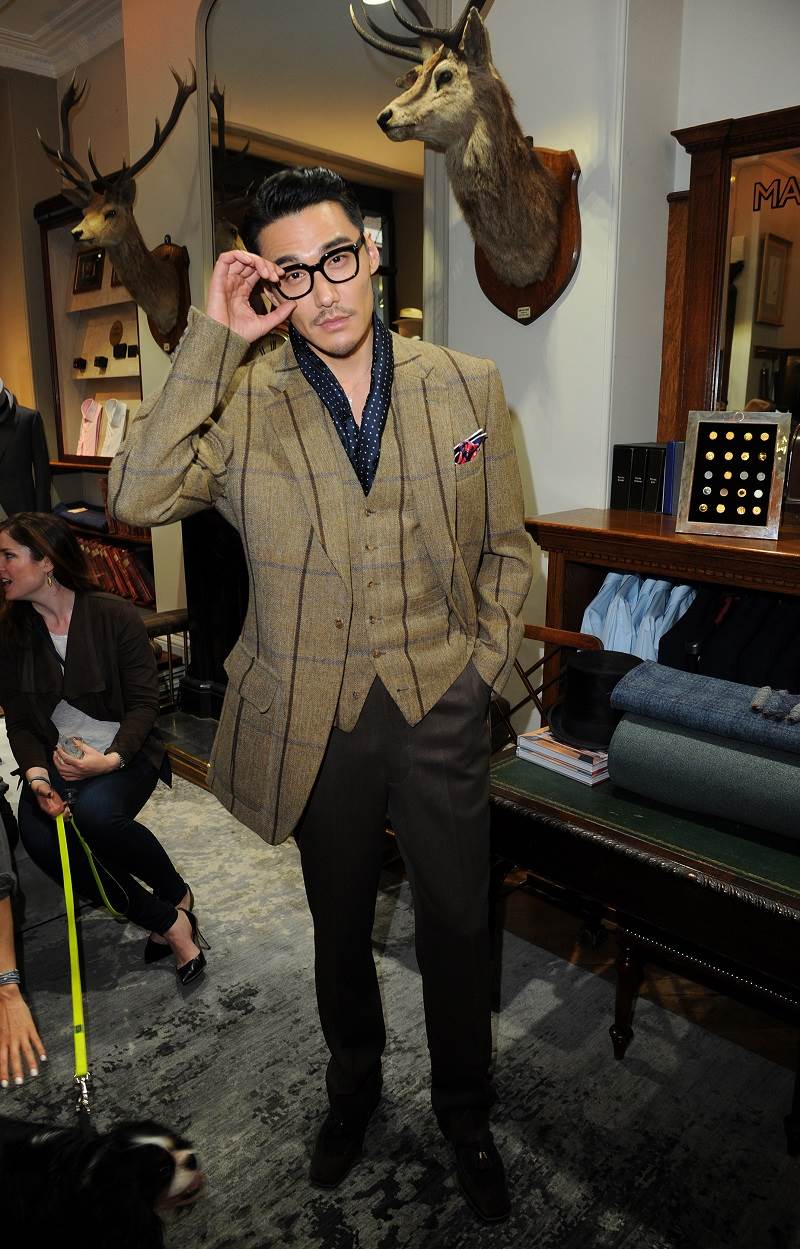 Huntsman celebra la cocktail party en el marco de la London Collections ...