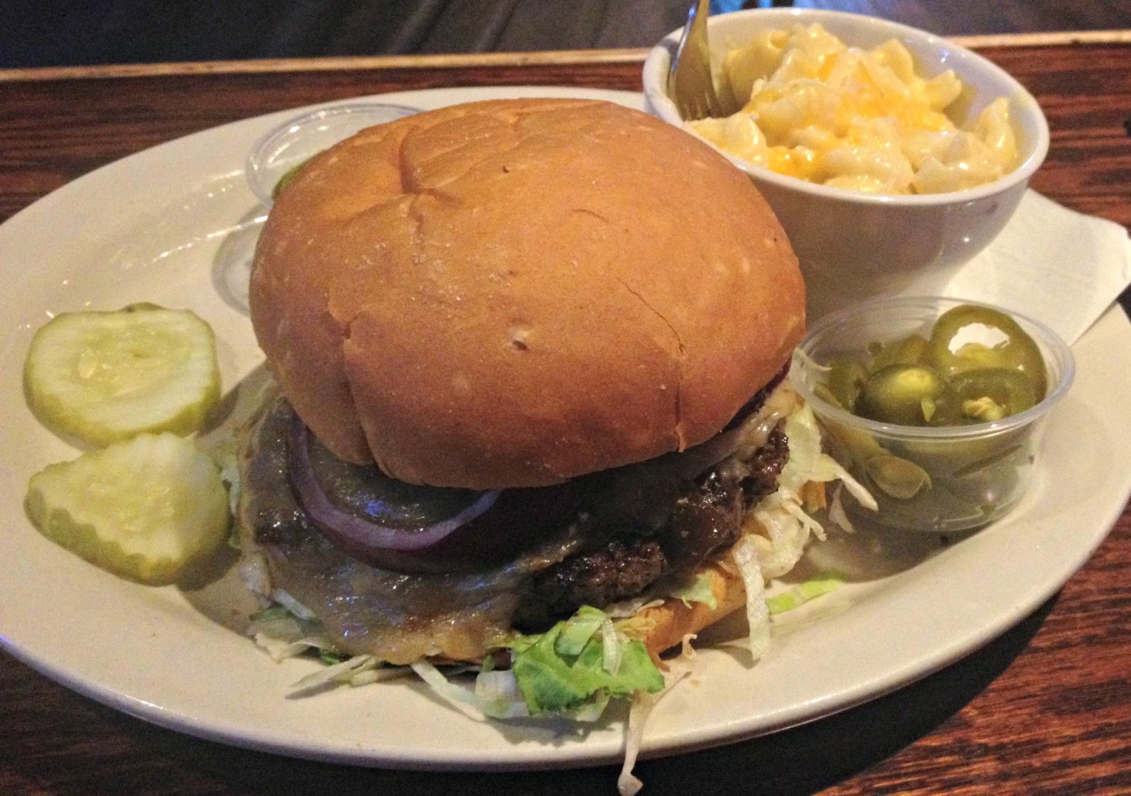 Wobbly Boots Roadhouse: The Best Black Angus Burgers at the Lake of the ...