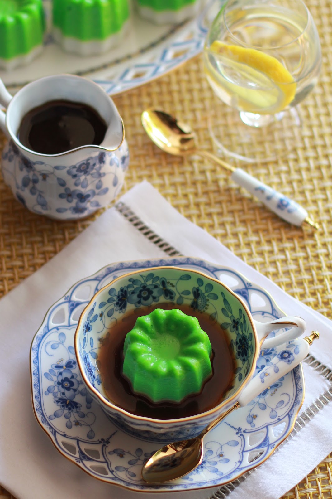 LOMPAT TIKAM - masam manis