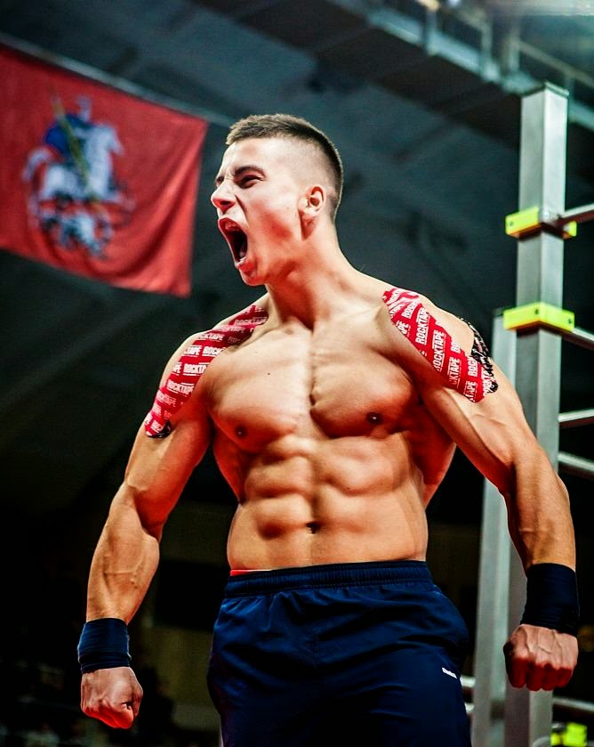 STREET WORKOUT: STREET WORKOUT VS GIMNASIO