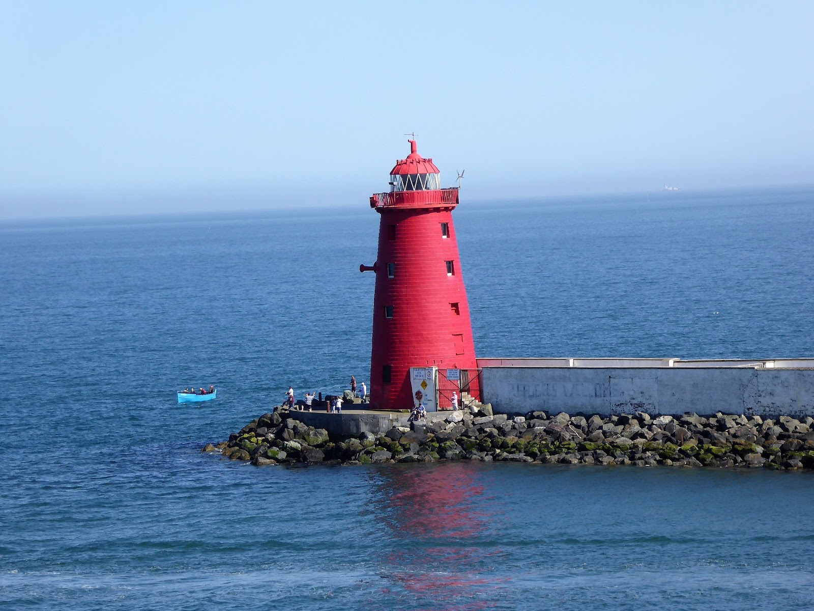 A Raft of Apples: Irish Lighthouses