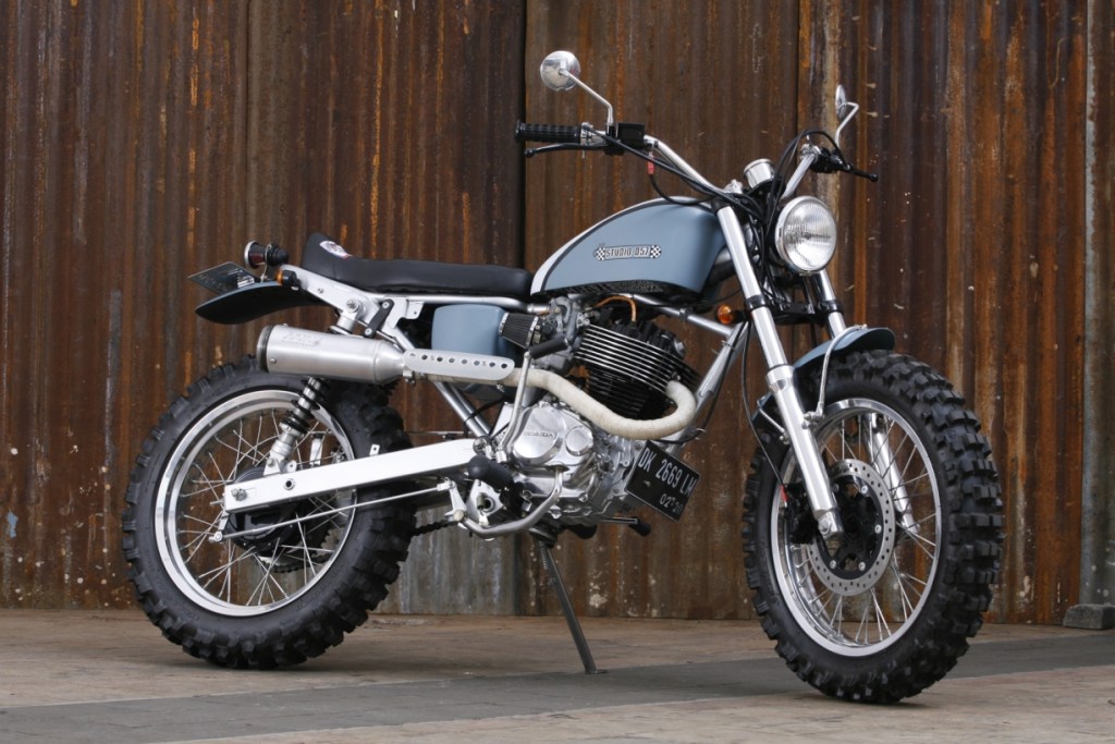 Honda Tiger Modif Scrambler | Reviewmotors.co