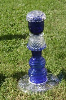 The Shabby Crafter: Glass Yard Art