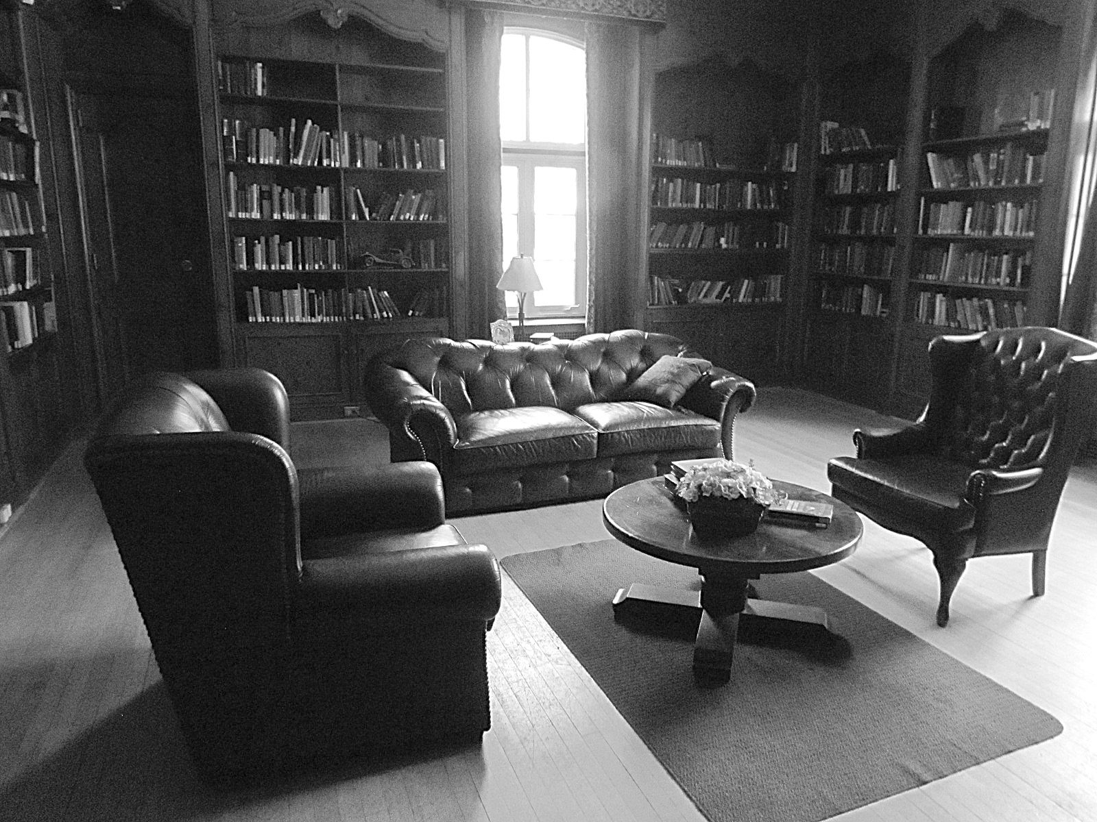 UrbEx Barrie: Eaton Hall