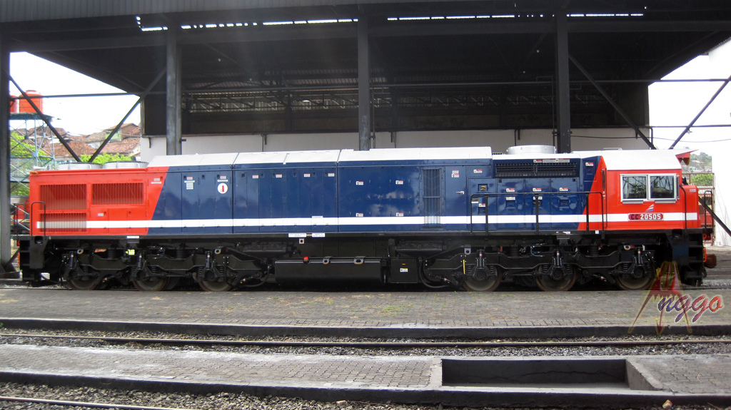 Mengenal Lokomotif Cc 205 Pt Kai | blog. paperplane