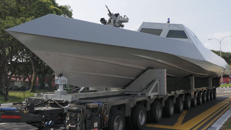 DEFENSE STUDIES: Singapore Navy Showcases Operational Variant of its ...
