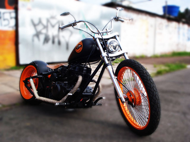 Bola Kuston Kultura: CB Chopper/Bobber