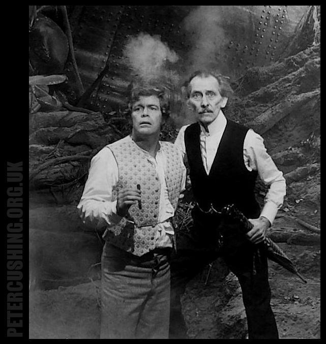 PETERCUSHINGBLOG.BLOGSPOT.COM (PCASUK): PETER CUSHING CAROLINE MUNRO ...