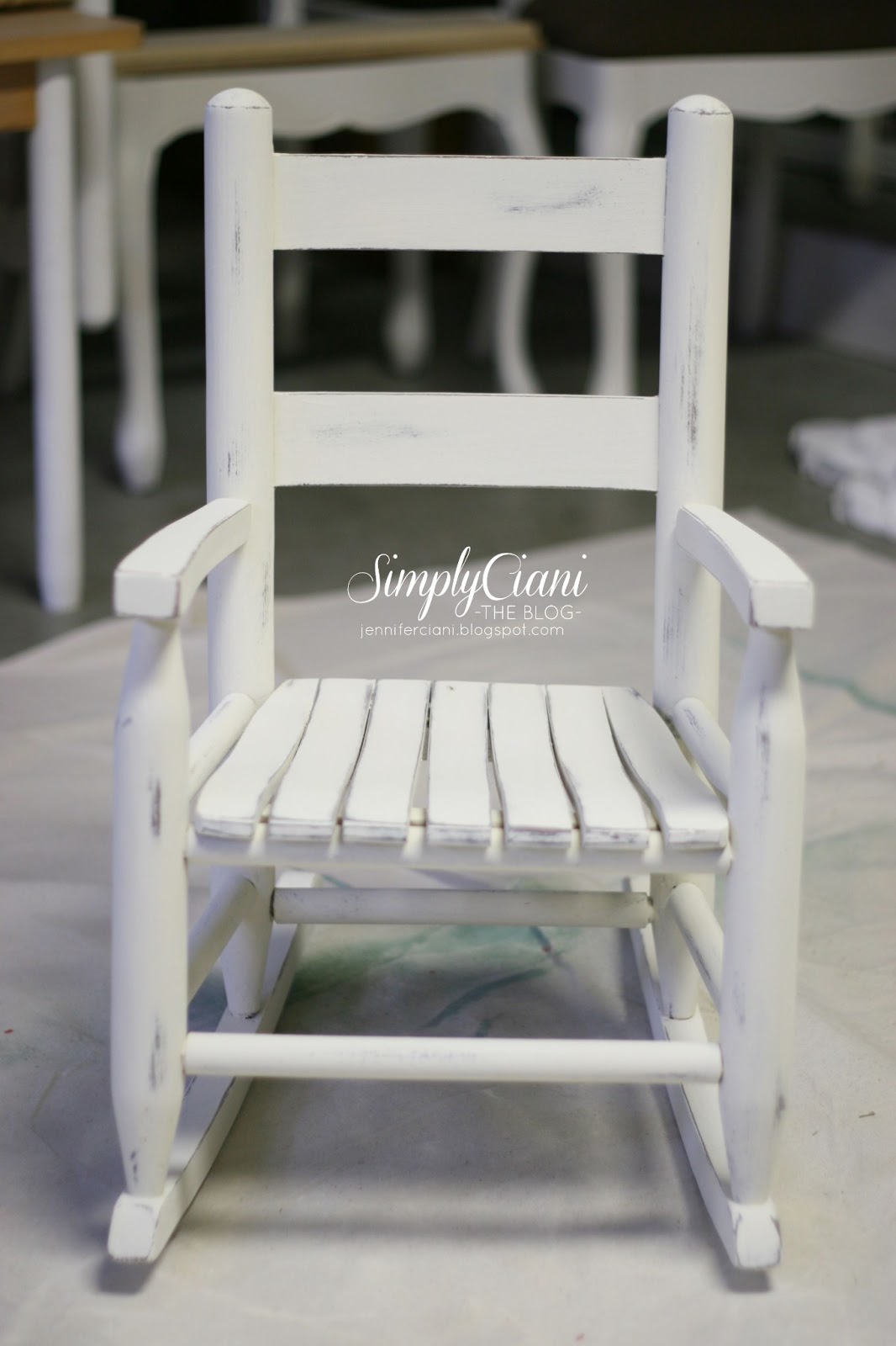 Step by Step: Annie Sloan Chalk Paint Tutorial | Simply Ciani