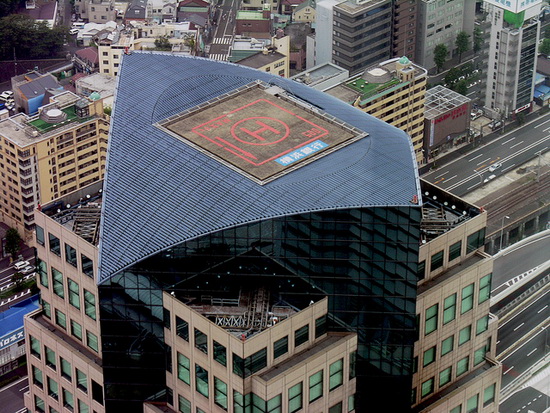 THE WORLD GEOGRAPHY: Top 8 Rooftop Helipads Worldwide
