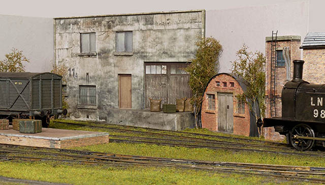 O Gauge, 7mm or 0 scale, Micro Model Railway Layouts by Jim Read: Muckton