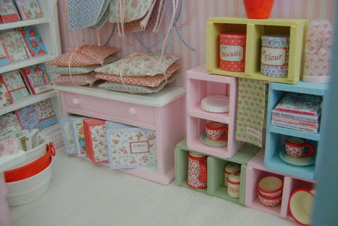 Baking In Miniature: Miniature Shop - Shabby Treasures