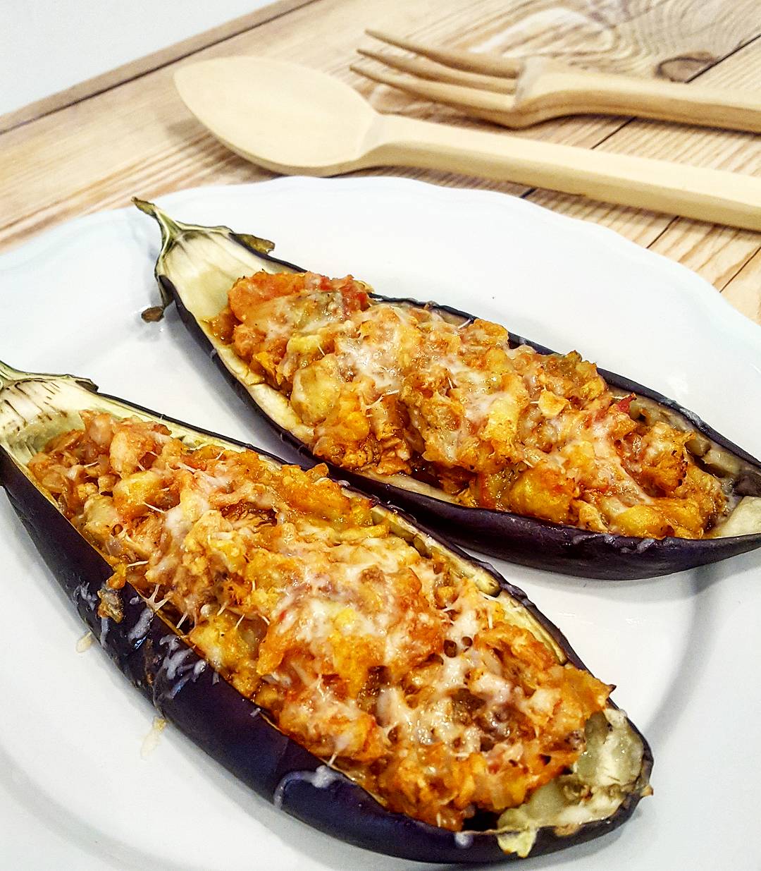 Cookintoki: BERENJENAS RELLENAS DE ATÚN