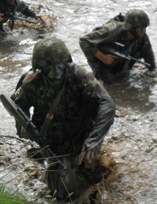 98th Recruit Platoon - Tactical Exercises in Glen of Immal | Global ...
