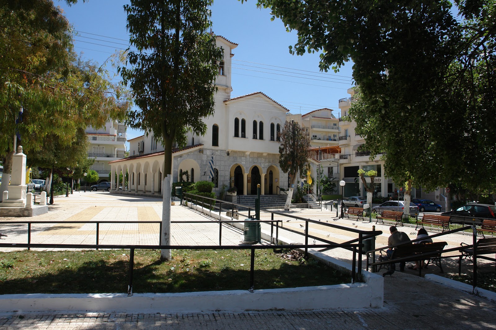 The Green Eye : Ζώντας στον ΓΕΡΑΚΑ, ΑΤΤΙΚΗΣ