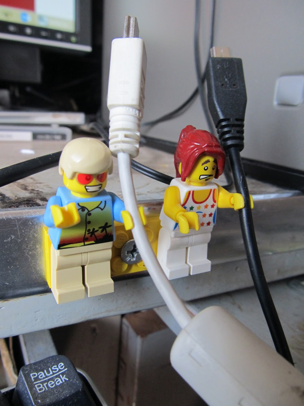 David Scrimshaw's Blog: Lego Cable Holders