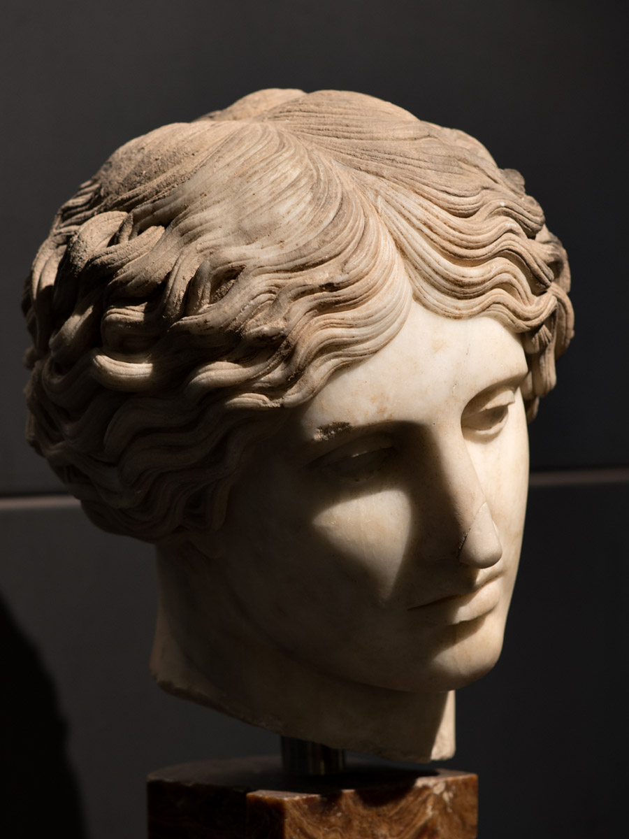 Spencer Alley: Faces and Figures Made in Ancient Rome