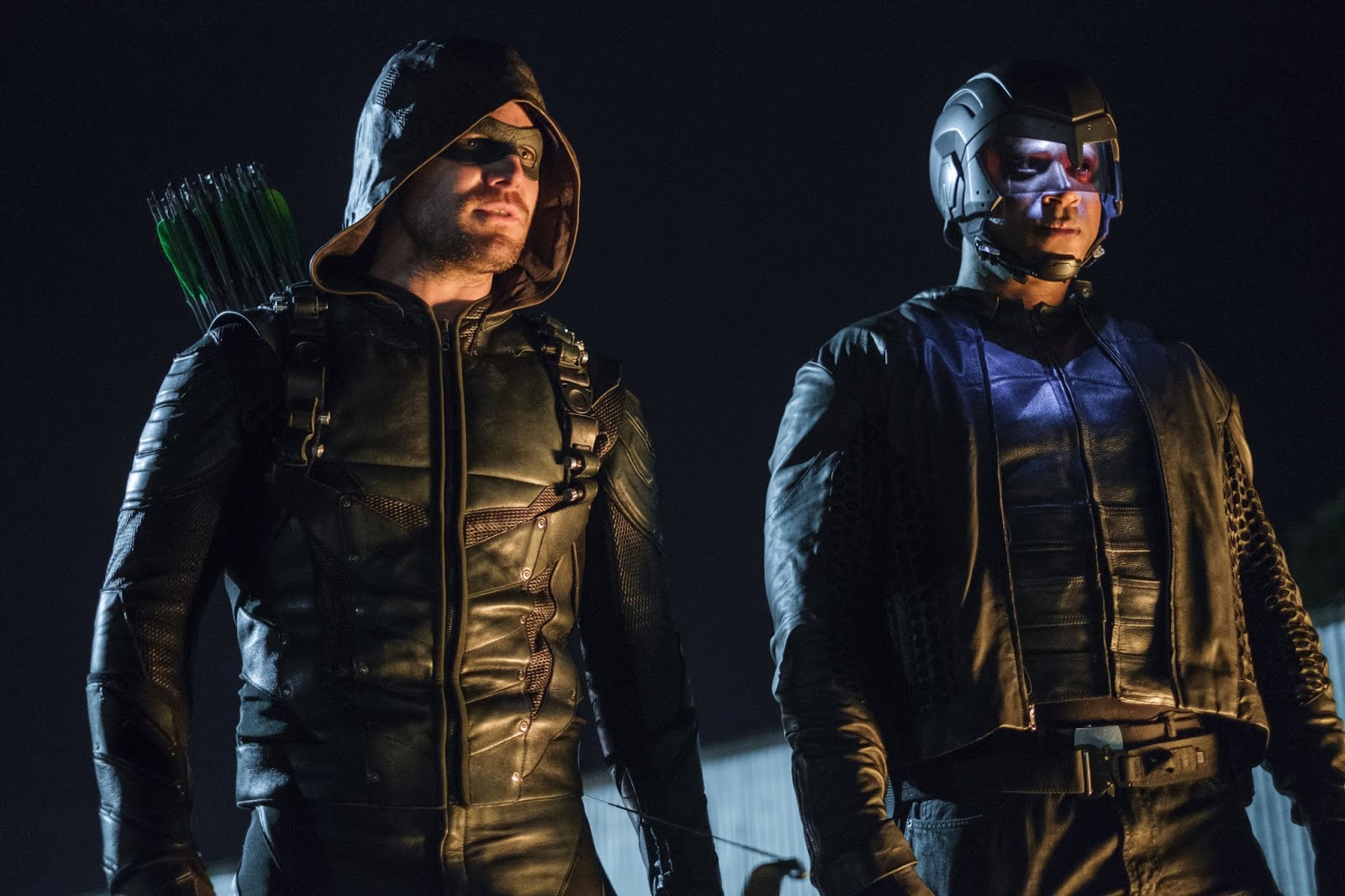 Arrow: The Complete Sixth Season Blu-Ray Unboxing And Review - Bobs ...
