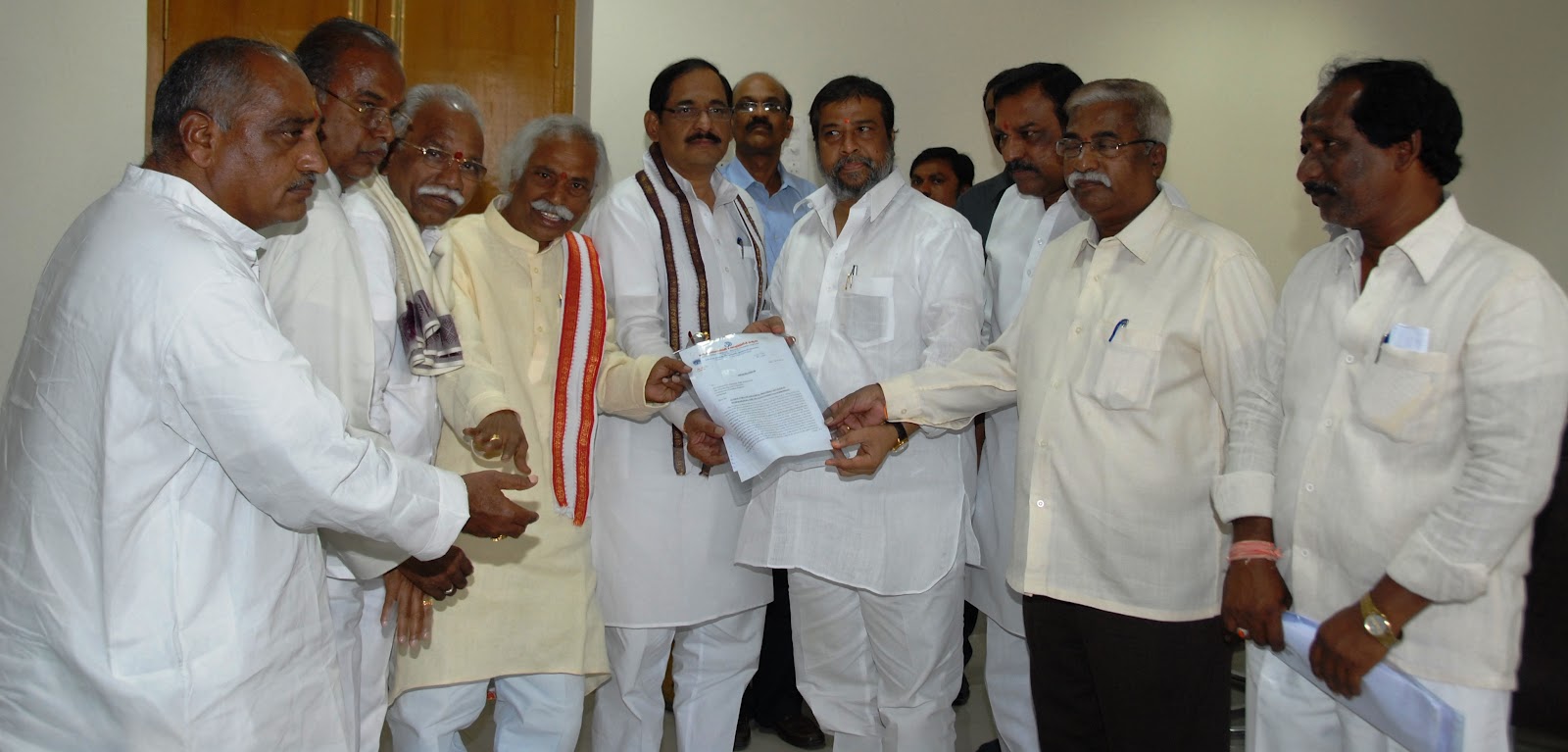 INN Live News: August 2012