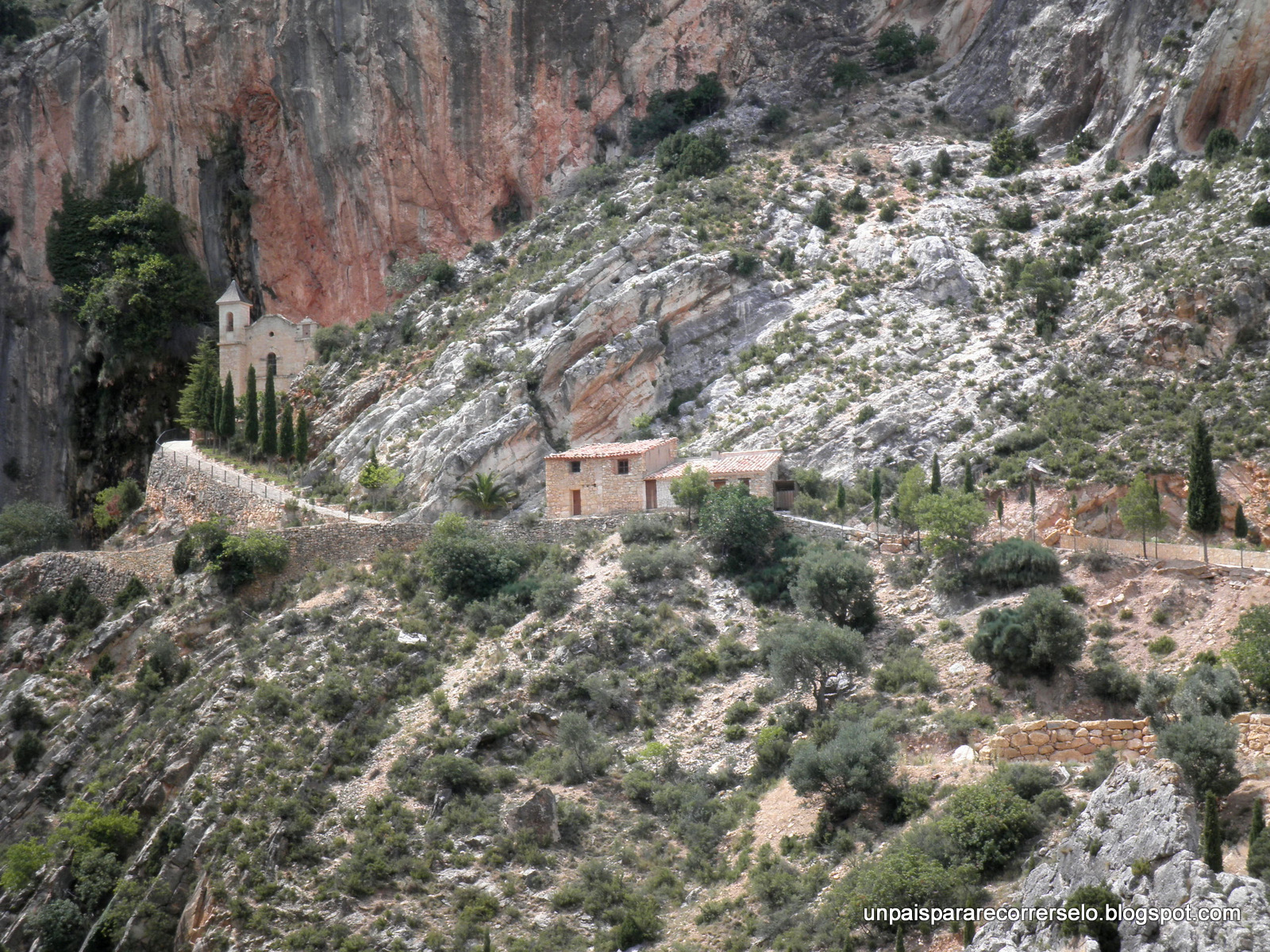 Un país para recorrérselo: Castellote, Teruel