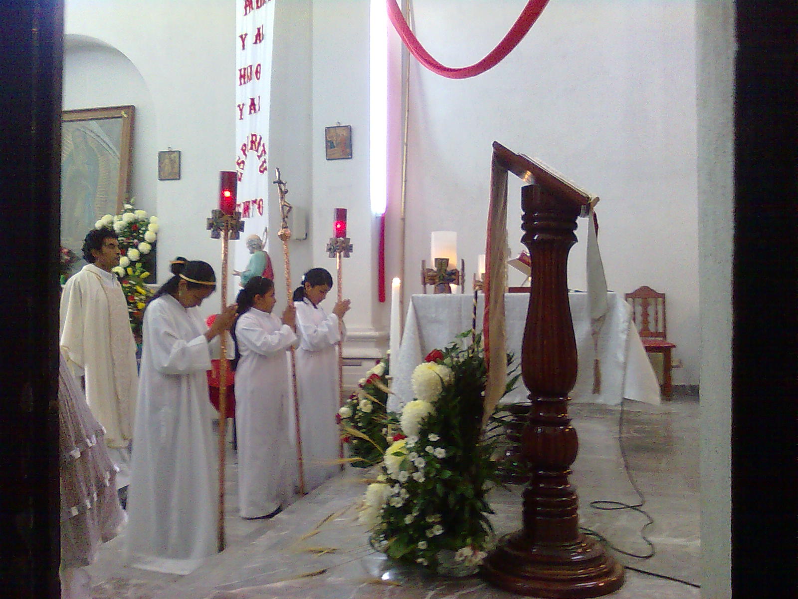 EL ACOLITO: EL ACOLITO