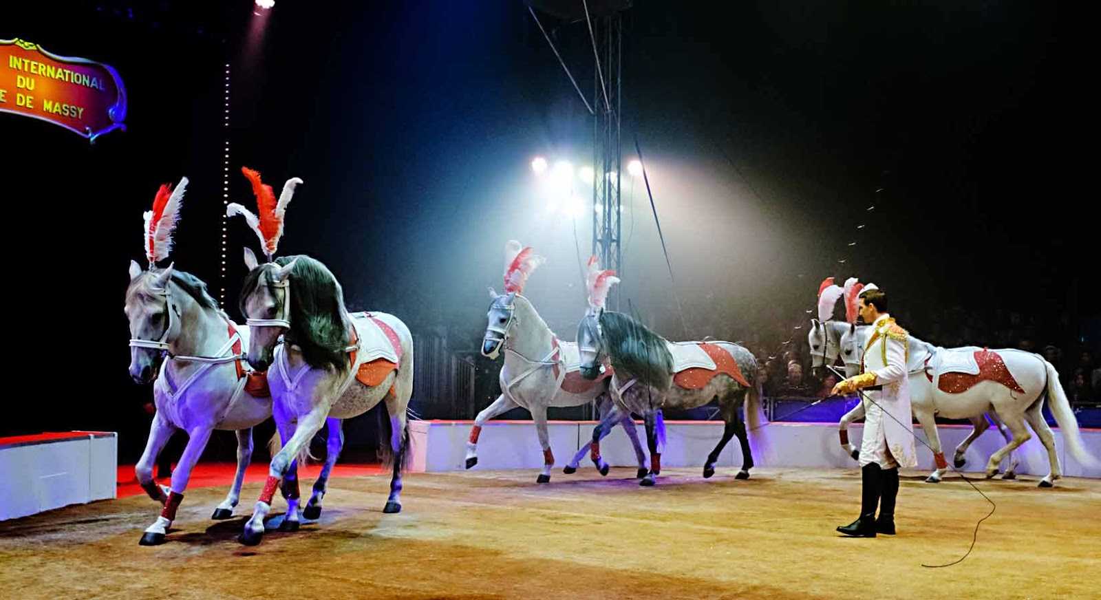 circus: John CAPLOT (photos de Didier Houisse)