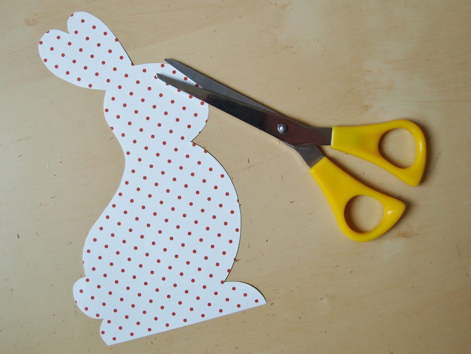Crafted by Carly: Easter Bunny Bunting Tutorial