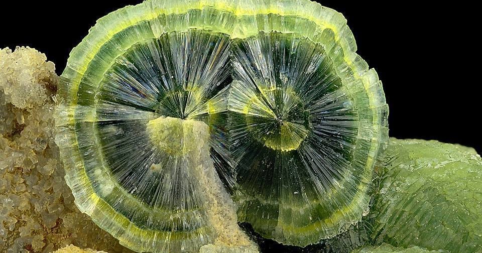 Wavellite - Occurrence, Properties, Uses | Geology In