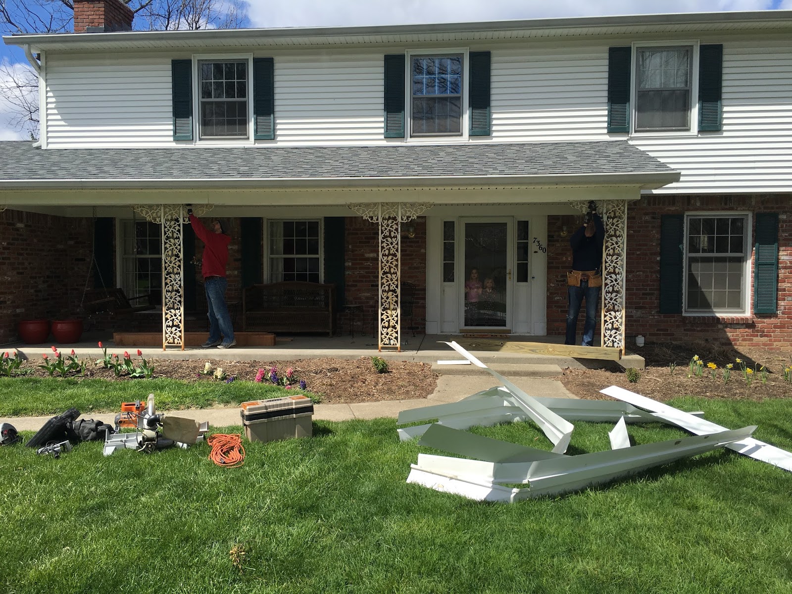 Casa Williams: Updating Our Front Porch with 6"x6" Rough Cedar Posts
