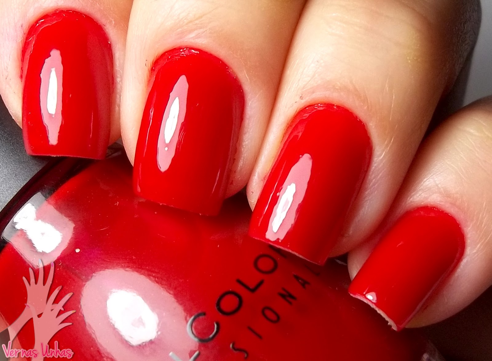 Ver nas Unhas: Ruby Ruby - Sinful Colors