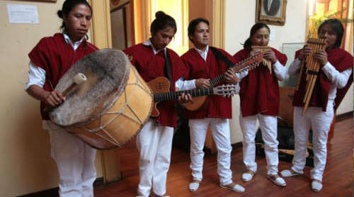 Identidad pluriculturalidad interculturalidad: La música de Puruhá ...