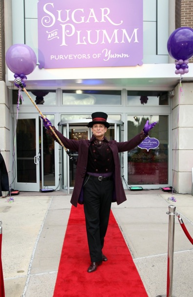 Jeremiah's Vanishing New York: More Sugar & Plumm