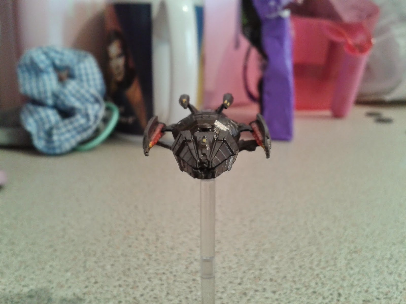 Star Trek Attack Wing Hirogen Alpha hunter unboxing