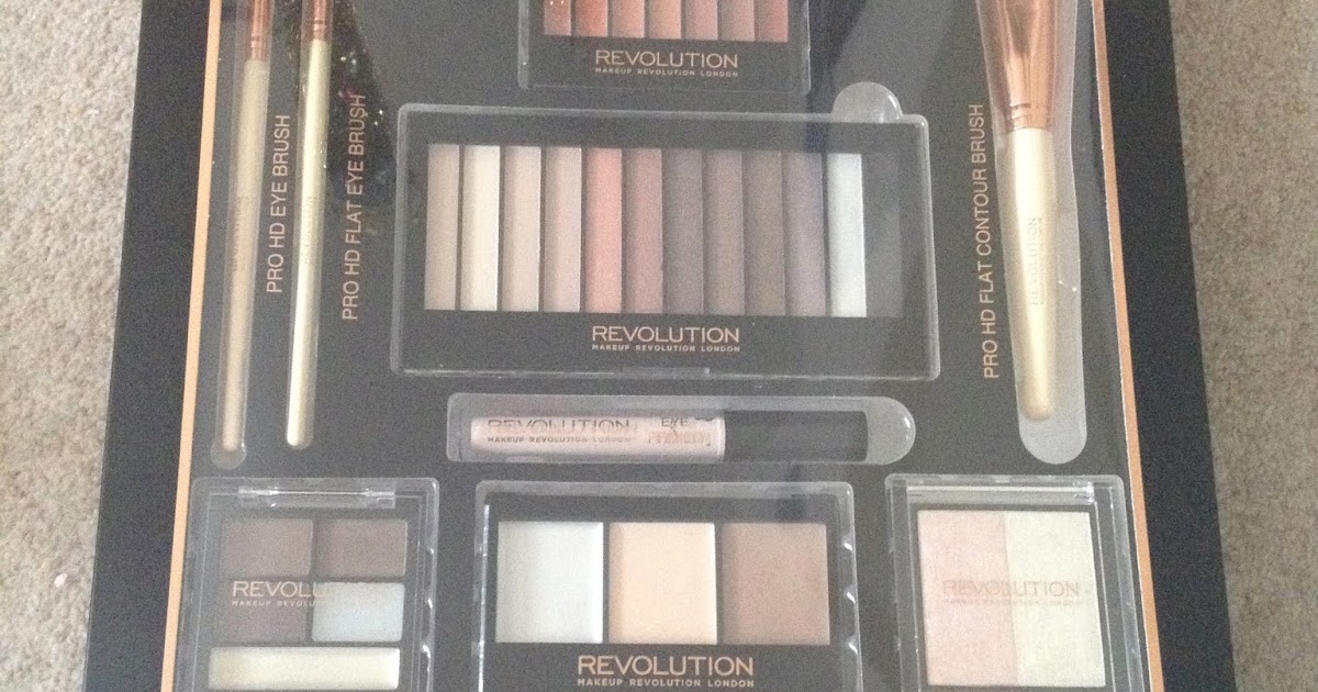 The Makeup Junkie's Diary: Makeup Revolution Ultra Professional ...