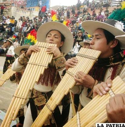 EL ENCANTO MÚSICAL: LA ZAMPOÑA