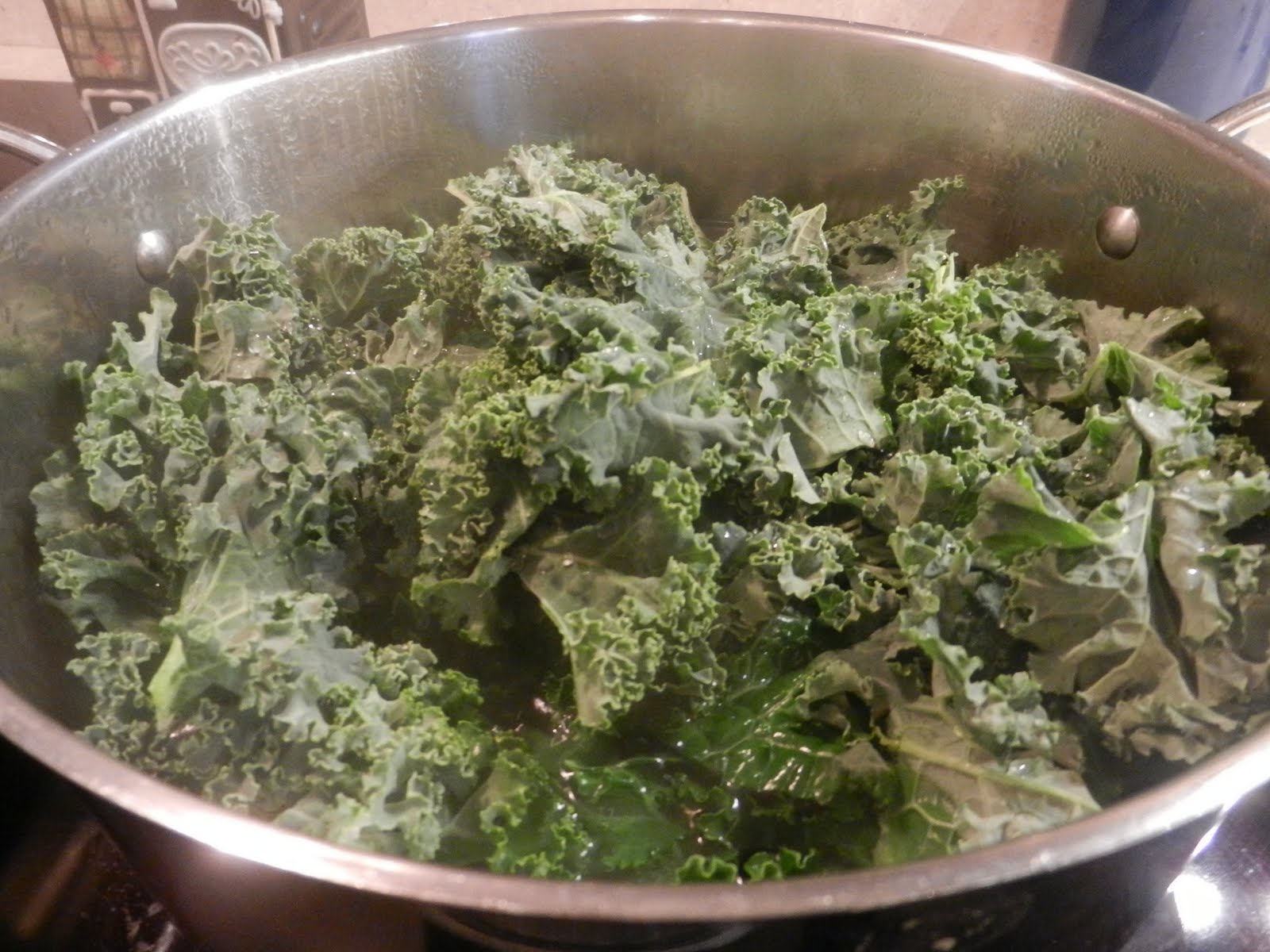 The Dairy Free Omnivore: Kale Pesto~ So Many Possibilities