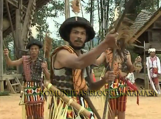 Mangnganda' Tarian Mamasa Sul-bar