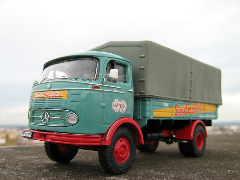 El Garaje Algabeño: Mercedes Benz LP 911 "SinalcoKola" de Premium Classixxs