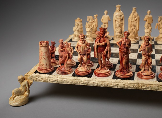bensozia: A Riot of Chess Sets