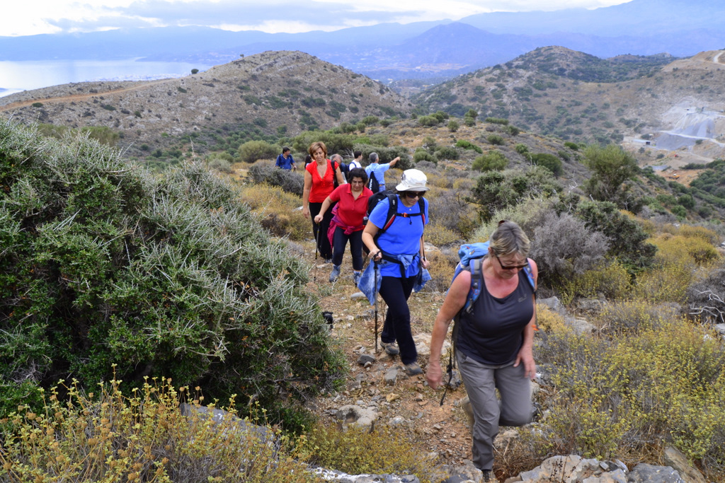 ΟΡΕΙΒΑΤΙΚΟΣ ΣΥΛΛΟΓΟΣ ΑΓΙΟΥ ΝΙΚΟΛΑΟΥ (1ος κύκλος): ΛΕΝΙΚΑ - ΚΟΡΥΦΗ ΟΞΑΣ ...