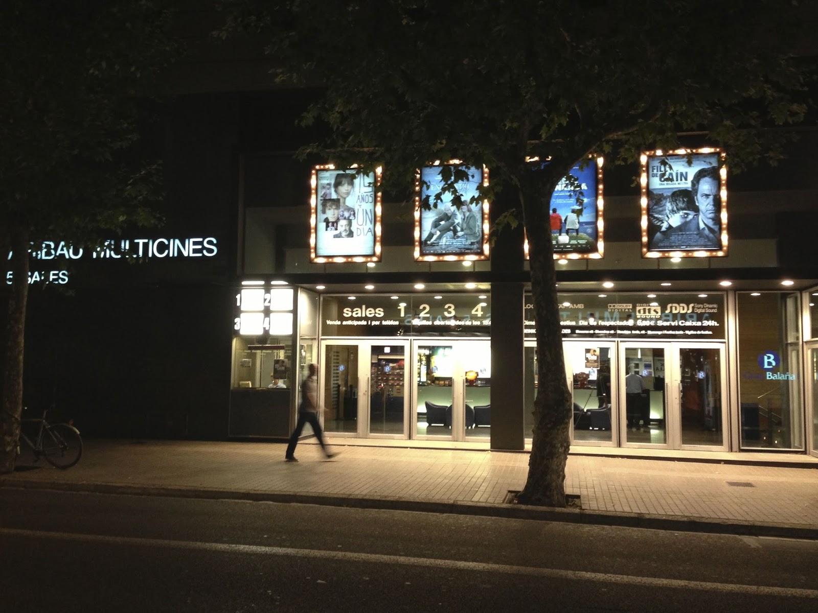 Elokuvateattereita: Aribau Multicines