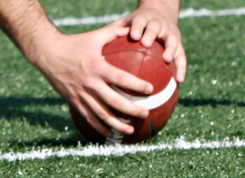 Hand Placement for Long Snapping