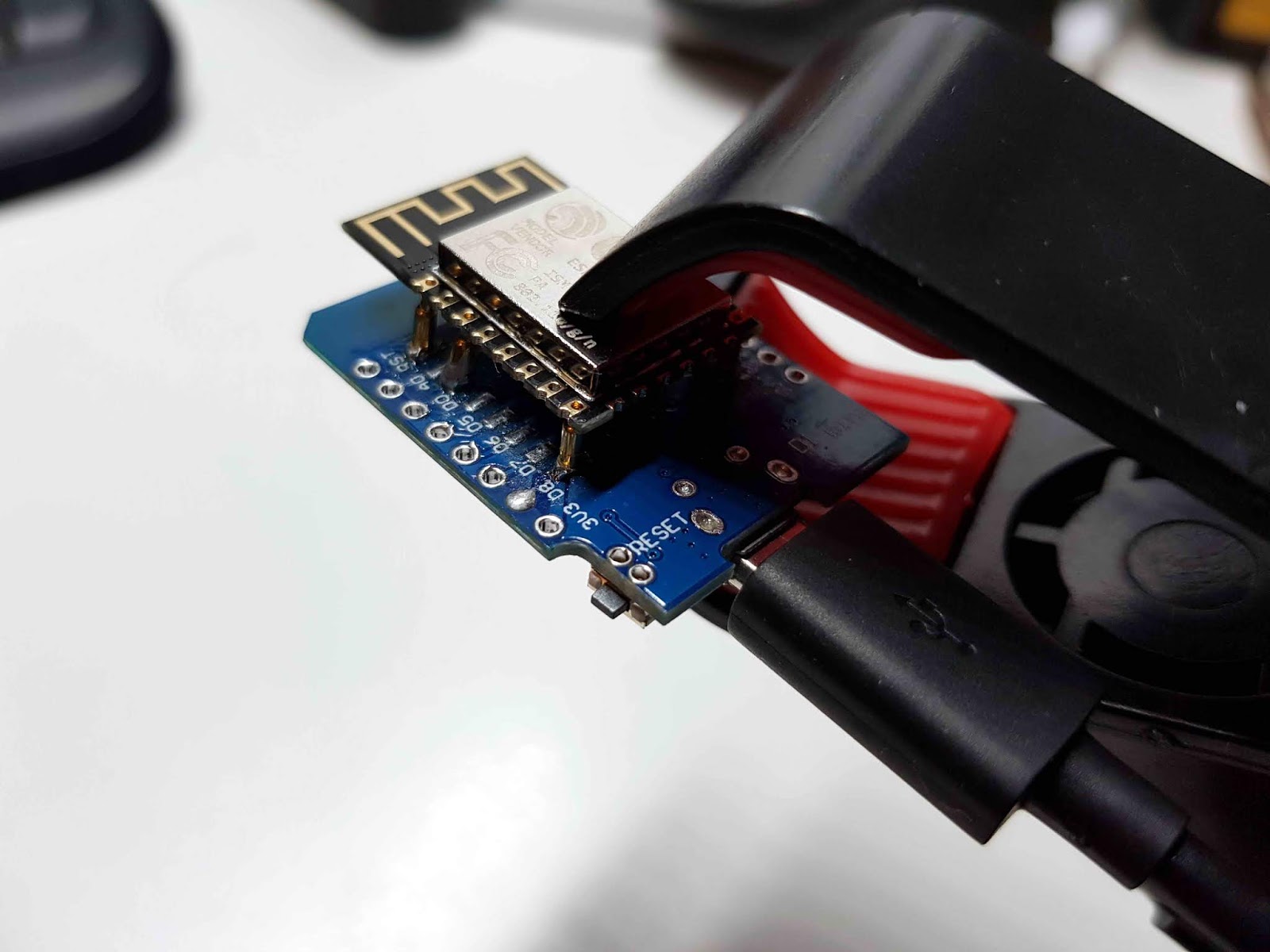 Albert: ESP-12F(ESP8266MOD) module programming